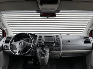 Sarkans Volkswagen Transporter 2011 Rīga, ar dzinēja tilpumu 2.00 L un nobraukumu 248 tūkst. km par 11500 €, foto 14 vietnē AUTOMOTO.COM.LV