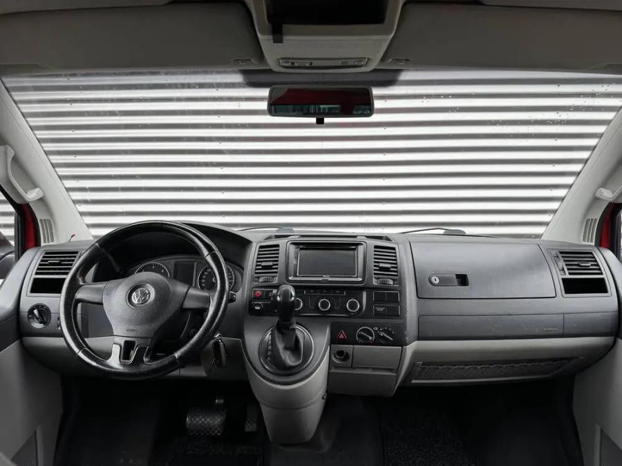 Sarkans Volkswagen Transporter 2011 Rīga, ar dzinēja tilpumu 2.00 L un nobraukumu 248 tūkst. km par 11500 €, foto 14 vietnē AUTOMOTO.COM.LV