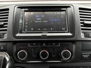 Sarkans Volkswagen Transporter 2011 Rīga, ar dzinēja tilpumu 2.00 L un nobraukumu 248 tūkst. km par 11500 €, foto 19 vietnē AUTOMOTO.COM.LV