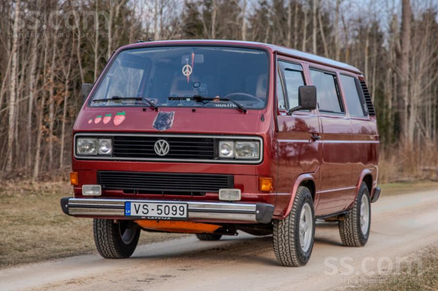 Sarkans Volkswagen Transporter 1990 Rīga, ar dzinēja tilpumu 1.90 L un nobraukumu 0 tūkst. km par 12000 €, foto 4 vietnē AUTOMOTO.COM.LV