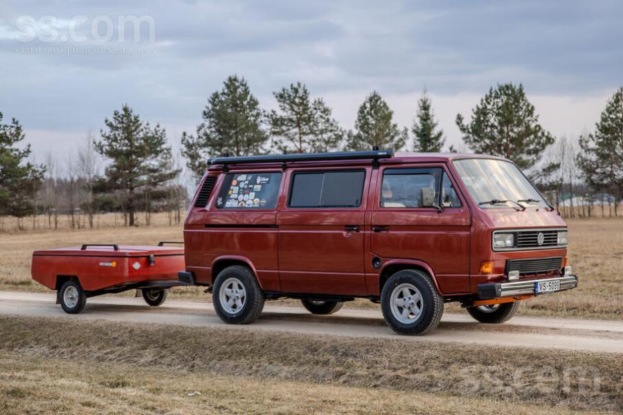 Sarkans Volkswagen Transporter 1990 Rīga, ar dzinēja tilpumu 1.90 L un nobraukumu 0 tūkst. km par 12000 €, foto 5 vietnē AUTOMOTO.COM.LV