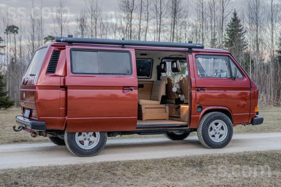 Sarkans Volkswagen Transporter 1990 Rīga, ar dzinēja tilpumu 1.90 L un nobraukumu 0 tūkst. km par 12000 €, foto 8 vietnē AUTOMOTO.COM.LV