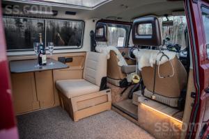 Sarkans Volkswagen Transporter 1990 Rīga, ar dzinēja tilpumu 1.90 L un nobraukumu 0 tūkst. km par 12000 €, foto 12 vietnē AUTOMOTO.COM.LV