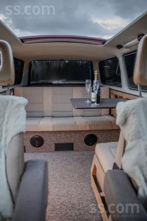 Sarkans Volkswagen Transporter 1990 Rīga, ar dzinēja tilpumu 1.90 L un nobraukumu 0 tūkst. km par 12000 €, foto 17 vietnē AUTOMOTO.COM.LV