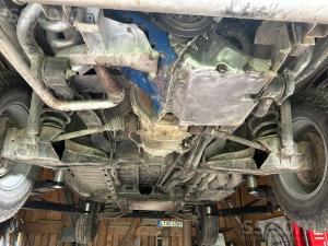 Sarkans Volkswagen Transporter 1990 Rīga, ar dzinēja tilpumu 1.90 L un nobraukumu 0 tūkst. km par 12000 €, foto 20 vietnē AUTOMOTO.COM.LV