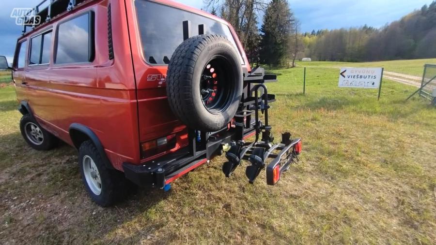 Sarkans Volkswagen Transporter 1990 Viļņa, ar dzinēja tilpumu 1.90 L un nobraukumu 360 tūkst. km par 21000 €, foto 5 vietnē AUTOMOTO.COM.LV