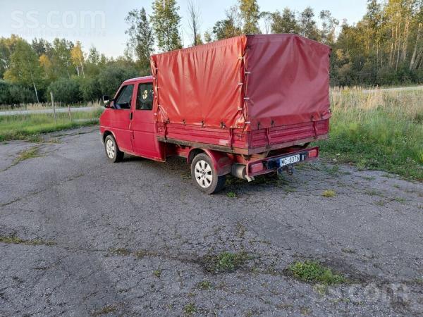 Sarkans Volkswagen Transporter 1998 Rēzekne, ar dzinēja tilpumu 2.50 L un nobraukumu 0 tūkst. km par 2500 €, foto 4 vietnē AUTOMOTO.COM.LV