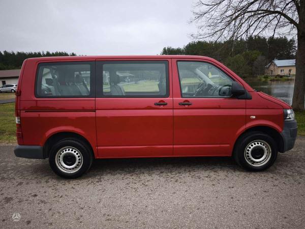 Sarkans Volkswagen Transporter 2010 Varėna, ar dzinēja tilpumu 2.00 L un nobraukumu 227 tūkst. km par 9200 €, foto 3 vietnē AUTOMOTO.COM.LV