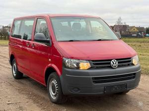 Sarkans Volkswagen Transporter 2012 Viļņa, ar dzinēja tilpumu 2.00 L un nobraukumu 261 tūkst. km par 9300 €, foto 3 vietnē AUTOMOTO.COM.LV