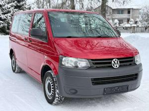 Red Volkswagen Transporter 2012 in Vilnius, with an engine capacity of 2.00 L and mileage of 261 thousand km for 8900 €, photo  on AUTOMOTO.COM.LV
