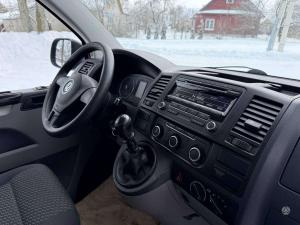 Red Volkswagen Transporter 2012 in Vilnius, with an engine capacity of 2.00 L and mileage of 261 thousand km for 8900 €, photo 14 on AUTOMOTO.COM.LV