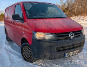 Red Volkswagen Transporter 2013 in Riga, with an engine capacity of 2.00 L and mileage of 465 thousand km for 5000 €, photo  on AUTOMOTO.COM.LV