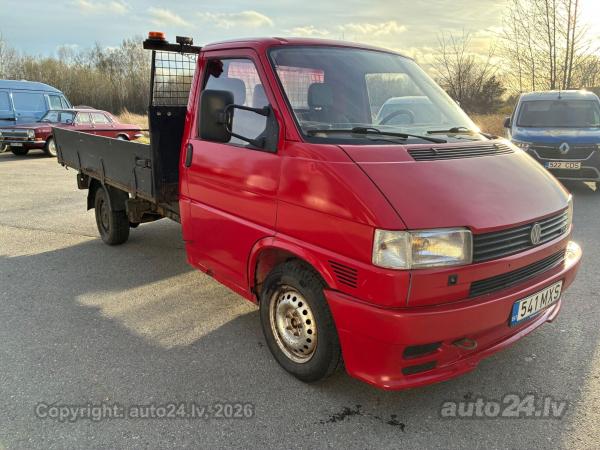 Sarkans Volkswagen Transporter 1997 Viljandi, ar dzinēja tilpumu 2.50 L un nobraukumu 494 tūkst. km par 1290 €, foto 3 vietnē AUTOMOTO.COM.LV