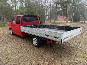 Red Volkswagen Transporter 2004 in Tukums, with an engine capacity of 1.90 L and mileage of 415 thousand km for 4450 €, photo 4 on AUTOMOTO.COM.LV