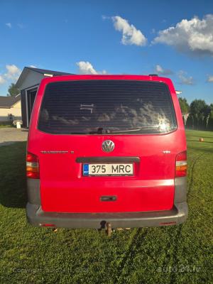 Red Volkswagen Transporter 2006 in Tallinn, with an engine capacity of 1.90 L and mileage of 470 thousand km for 3500 €, photo 4 on AUTOMOTO.COM.LV