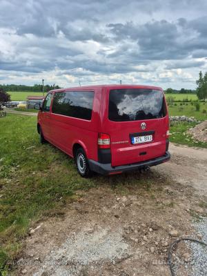 Sarkans Volkswagen Transporter 2014 Tallina, ar dzinēja tilpumu 2.00 L un nobraukumu 431 tūkst. km par 12700 €, foto 5 vietnē AUTOMOTO.COM.LV