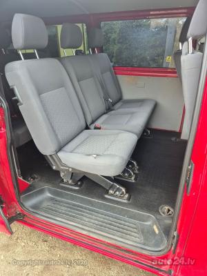 Sarkans Volkswagen Transporter 2014 Tallina, ar dzinēja tilpumu 2.00 L un nobraukumu 431 tūkst. km par 12700 €, foto 8 vietnē AUTOMOTO.COM.LV