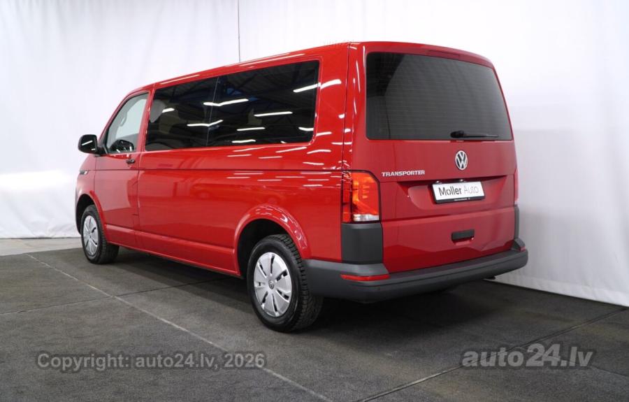 Sarkans Volkswagen Transporter 2021 Tallina, ar dzinēja tilpumu 2.00 L un nobraukumu 44 tūkst. km par 25900 €, foto 4 vietnē AUTOMOTO.COM.LV