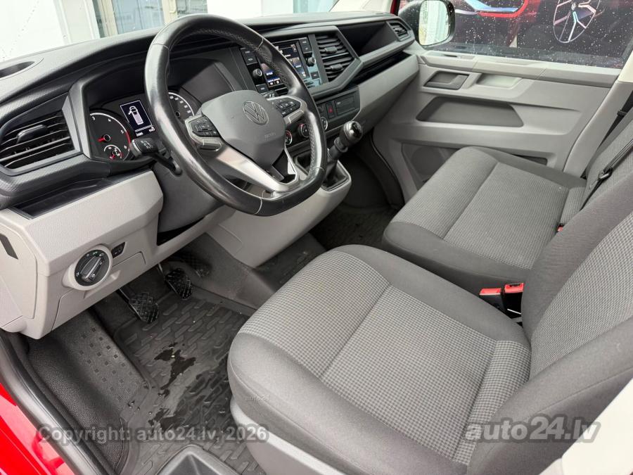 Sarkans Volkswagen Transporter 2021 Viljandi, ar dzinēja tilpumu 2.00 L un nobraukumu 102 tūkst. km par 27990 €, foto 4 vietnē AUTOMOTO.COM.LV