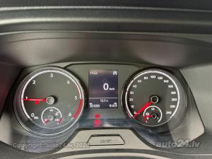 Sarkans Volkswagen Transporter 2021 Viljandi, ar dzinēja tilpumu 2.00 L un nobraukumu 102 tūkst. km par 27990 €, foto 5 vietnē AUTOMOTO.COM.LV