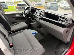 Sarkans Volkswagen Transporter 2021 Viljandi, ar dzinēja tilpumu 2.00 L un nobraukumu 102 tūkst. km par 27990 €, foto 9 vietnē AUTOMOTO.COM.LV