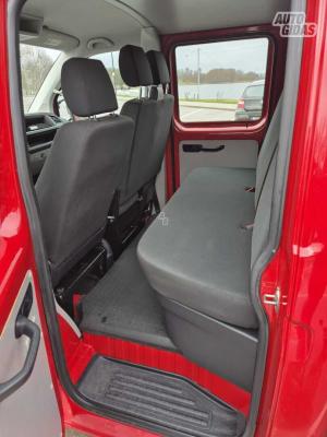 Sarkans Volkswagen Transporter 2017 Šauļi, ar dzinēja tilpumu 2.00 L un nobraukumu 169 tūkst. km par 11200 €, foto 6 vietnē AUTOMOTO.COM.LV
