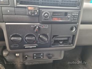 Volkswagen Transporter 1997 in Otepaa, with an engine capacity of 0.00 L and mileage of 268 thousand km for 3499 €, photo 6 on AUTOMOTO.COM.LV