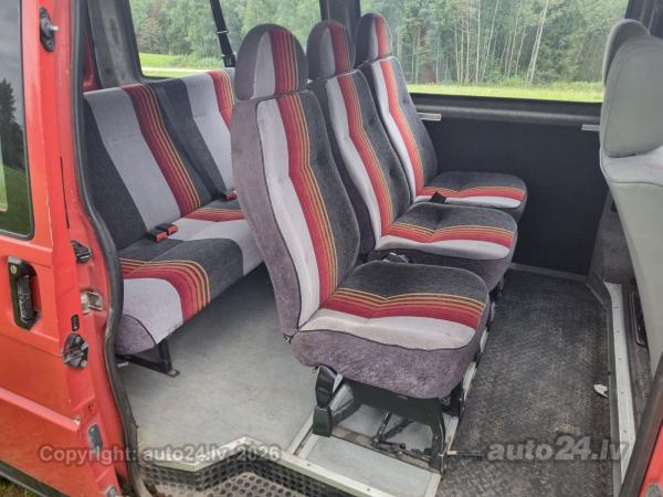 Volkswagen Transporter 1997 in Otepaa, with an engine capacity of 0.00 L and mileage of 268 thousand km for 3499 €, photo 7 on AUTOMOTO.COM.LV