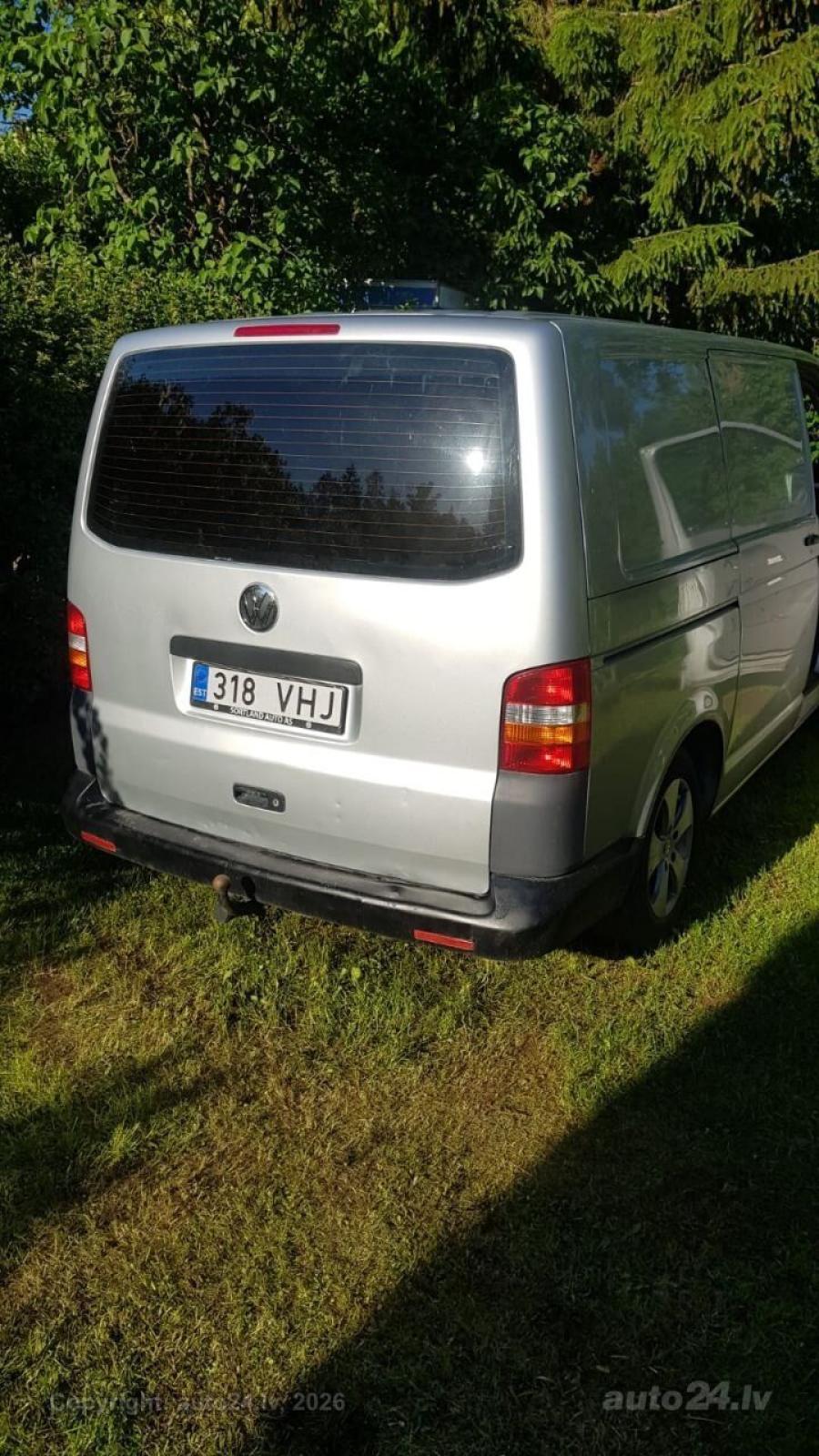 Volkswagen Transporter 2005 Tallina, ar dzinēja tilpumu 1.90 L un nobraukumu 220 tūkst. km par 4500 €, foto 3 vietnē AUTOMOTO.COM.LV