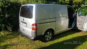 Volkswagen Transporter 2005 Tallina, ar dzinēja tilpumu 1.90 L un nobraukumu 220 tūkst. km par 4500 €, foto 4 vietnē AUTOMOTO.COM.LV