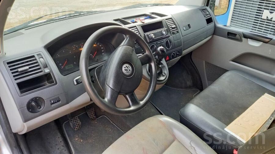 Volkswagen Transporter 2009 Kuldīga, ar dzinēja tilpumu 2.50 L un nobraukumu 310 tūkst. km par 4200 €, foto 5 vietnē AUTOMOTO.COM.LV