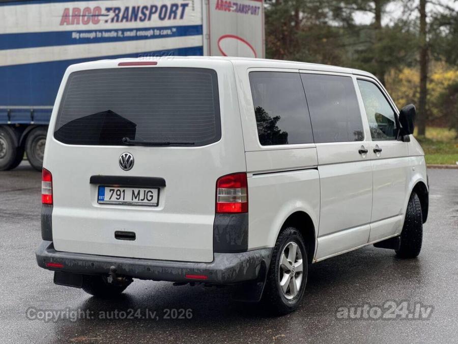 Volkswagen Transporter 2011 in Narva, with an engine capacity of 2.00 L and mileage of 340 thousand km for 5500 €, photo 4 on AUTOMOTO.COM.LV