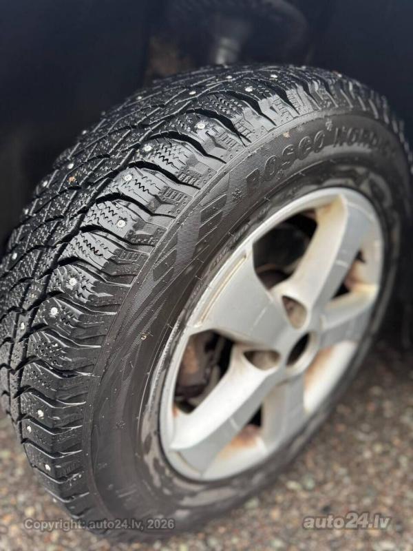 Volkswagen Transporter 2011 Narva, ar dzinēja tilpumu 2.00 L un nobraukumu 340 tūkst. km par 5500 €, foto 11 vietnē AUTOMOTO.COM.LV