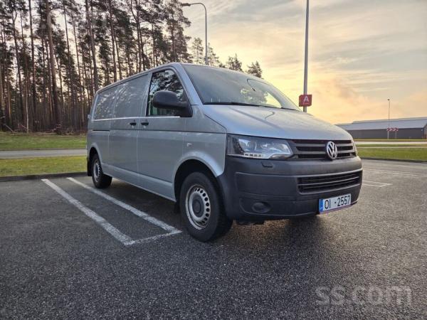 Volkswagen Transporter 2014 in Riga, with an engine capacity of 2.00 L and mileage of 273 thousand km for 8270 €, photo 1 on AUTOMOTO.COM.LV