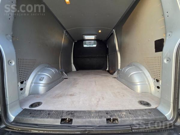 Volkswagen Transporter 2014 in Riga, with an engine capacity of 2.00 L and mileage of 273 thousand km for 8270 €, photo 8 on AUTOMOTO.COM.LV