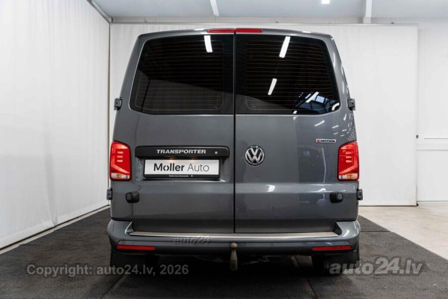 Volkswagen Transporter 2020 in Tallinn, with an engine capacity of 2.00 L and mileage of 168 thousand km for 23900 €, photo 6 on AUTOMOTO.COM.LV