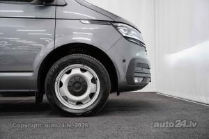 Volkswagen Transporter 2020 in Tallinn, with an engine capacity of 2.00 L and mileage of 168 thousand km for 23900 €, photo 14 on AUTOMOTO.COM.LV