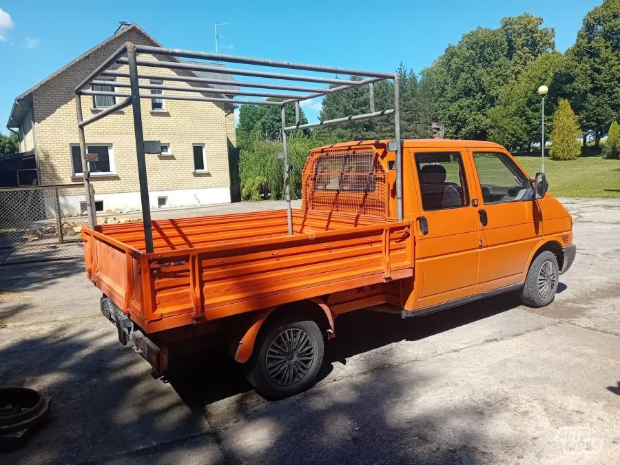 Volkswagen Transporter 1996 in Vilnius, with an engine capacity of 1.90 L and mileage of 385 thousand km for 2600 €, photo 6 on AUTOMOTO.COM.LV