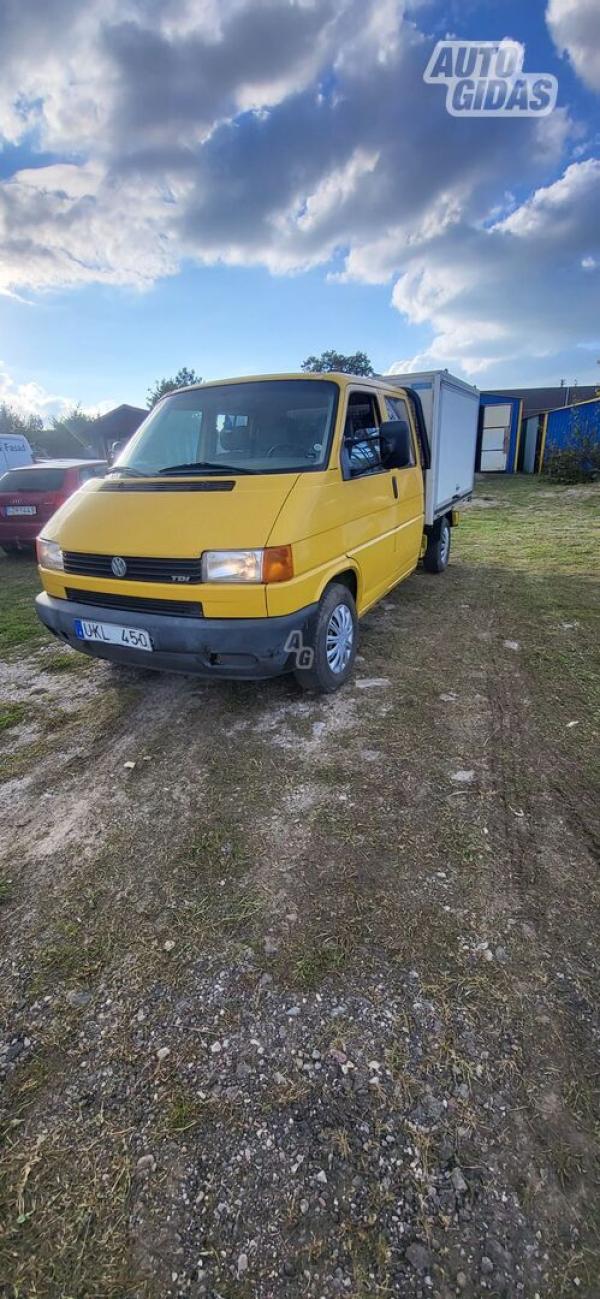 Volkswagen Transporter 2003 Klaipėda vietnē Volkswagen Transporter 2003 Klaipėda, ar dzinēja tilpumu 2.50 L un nobraukumu 371 tūkst. km par 2900 €, foto 1 vietnē AUTOMOTO.COM.LV
