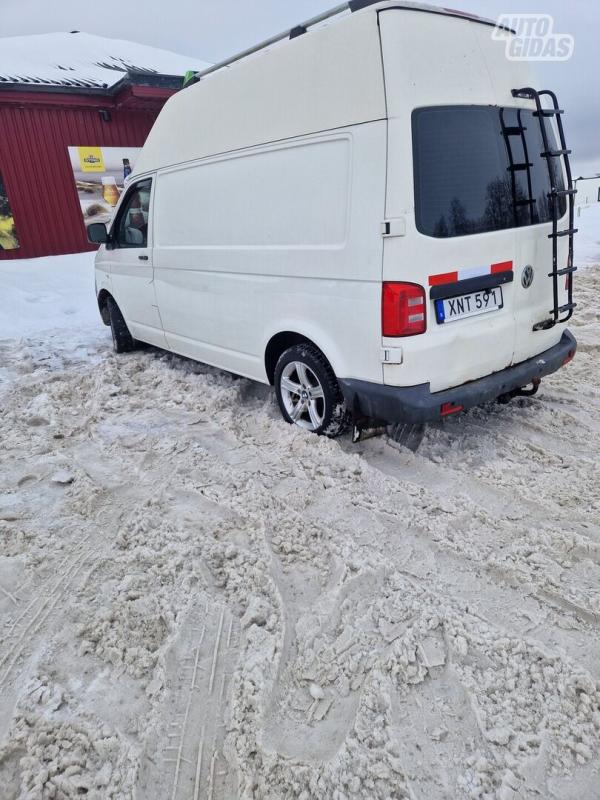 Volkswagen Transporter 2006 in Siauliai, with an engine capacity of 2.50 L and mileage of 280 thousand km for 5500 €, photo 8 on AUTOMOTO.COM.LV