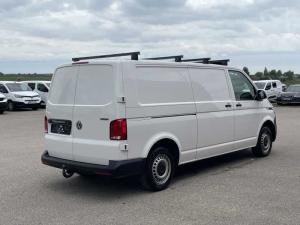 Volkswagen Transporter 2022 in Ukmerge, with an engine capacity of 1.97 L and mileage of 91 thousand km for 24900 €, photo 4 on AUTOMOTO.COM.LV