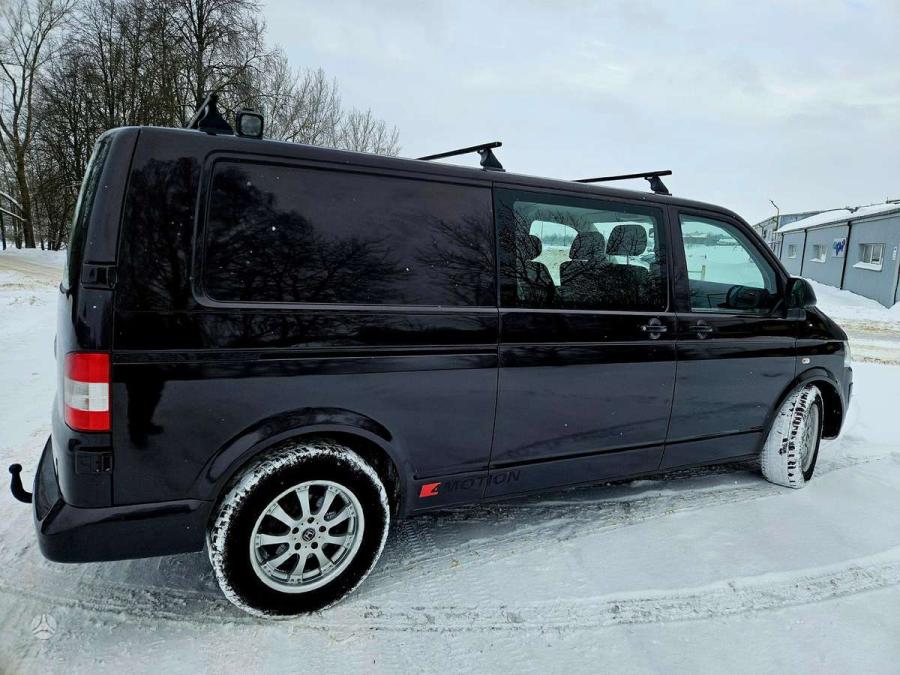 Violet Volkswagen Transporter 2011 in Kaisiadorys, with an engine capacity of 2.00 L and mileage of 2700 thousand km for 8300 €, photo 4 on AUTOMOTO.COM.LV