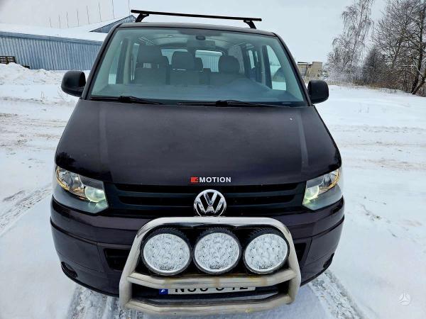 Violet Volkswagen Transporter 2011 in Kaisiadorys, with an engine capacity of 2.00 L and mileage of 2700 thousand km for 8300 €, photo 5 on AUTOMOTO.COM.LV