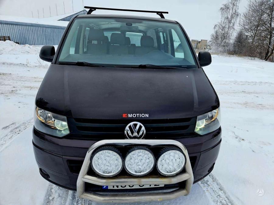 Violet Volkswagen Transporter 2011 in Kaisiadorys, with an engine capacity of 2.00 L and mileage of 2700 thousand km for 8300 €, photo 5 on AUTOMOTO.COM.LV
