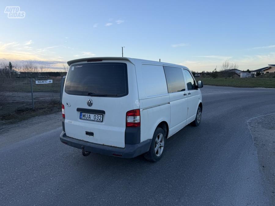 Balts Volkswagen Transporter 2006 Viļņa, ar dzinēja tilpumu 1.90 L un nobraukumu 325 tūkst. km par 1900 €, foto 1 vietnē AUTOMOTO.COM.LV