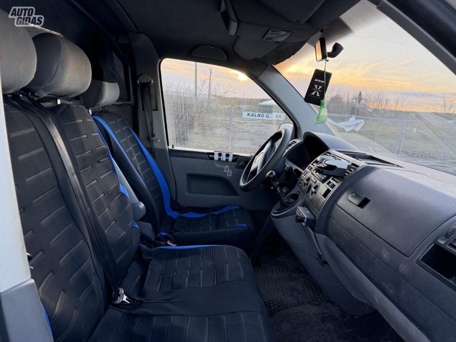 Balts Volkswagen Transporter 2006 Viļņa, ar dzinēja tilpumu 1.90 L un nobraukumu 325 tūkst. km par 1900 €, foto 7 vietnē AUTOMOTO.COM.LV