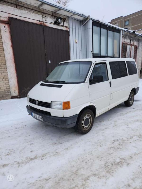 White Volkswagen Transporter 1995 in Alytus, with an engine capacity of 0.00 L and mileage of 337 thousand km for 3200 €, photo 1 on AUTOMOTO.COM.LV