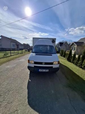 Balts Volkswagen Transporter 1996 Raseiniai, ar dzinēja tilpumu 1.90 L un nobraukumu 280 tūkst. km par 5200 €, foto 13 vietnē AUTOMOTO.COM.LV