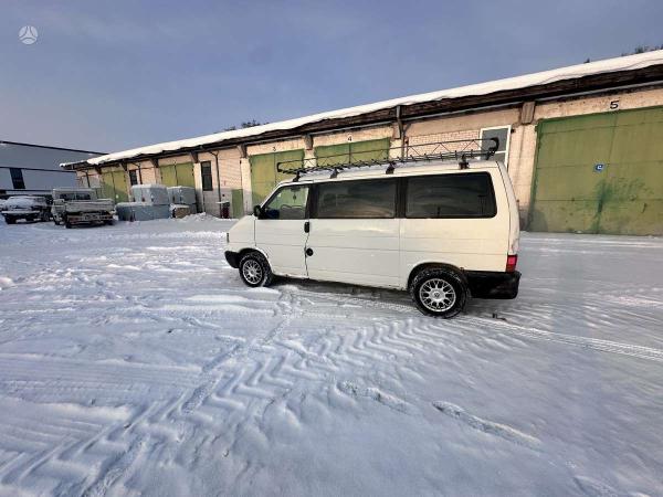 Balts Volkswagen Transporter 1999 Jonava, ar dzinēja tilpumu 2.50 L un nobraukumu 700 tūkst. km par 1800 €, foto 4 vietnē AUTOMOTO.COM.LV
