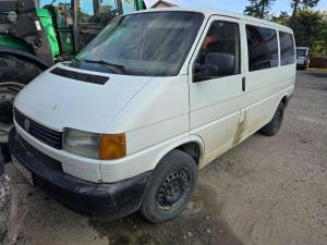 Balts Volkswagen Transporter 1999 Utena, ar dzinēja tilpumu 2.46 L un nobraukumu 577 tūkst. km par 2000 €, foto 1 vietnē AUTOMOTO.COM.LV
